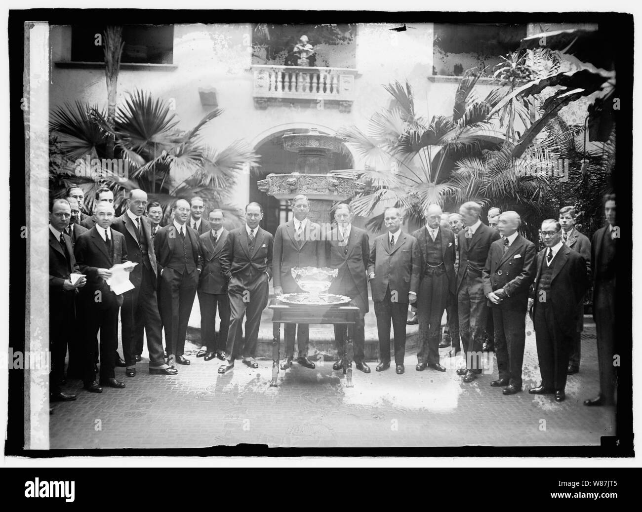 20th annual drawing for davis cup hi-res stock photography and images ...