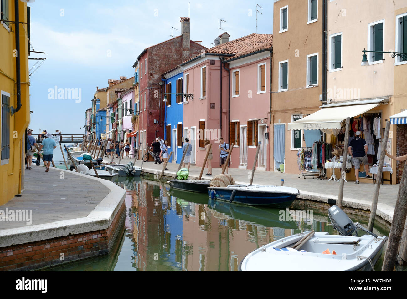Colourful houses in the fishing village of Burano, Venice Stock Photo - Alamy