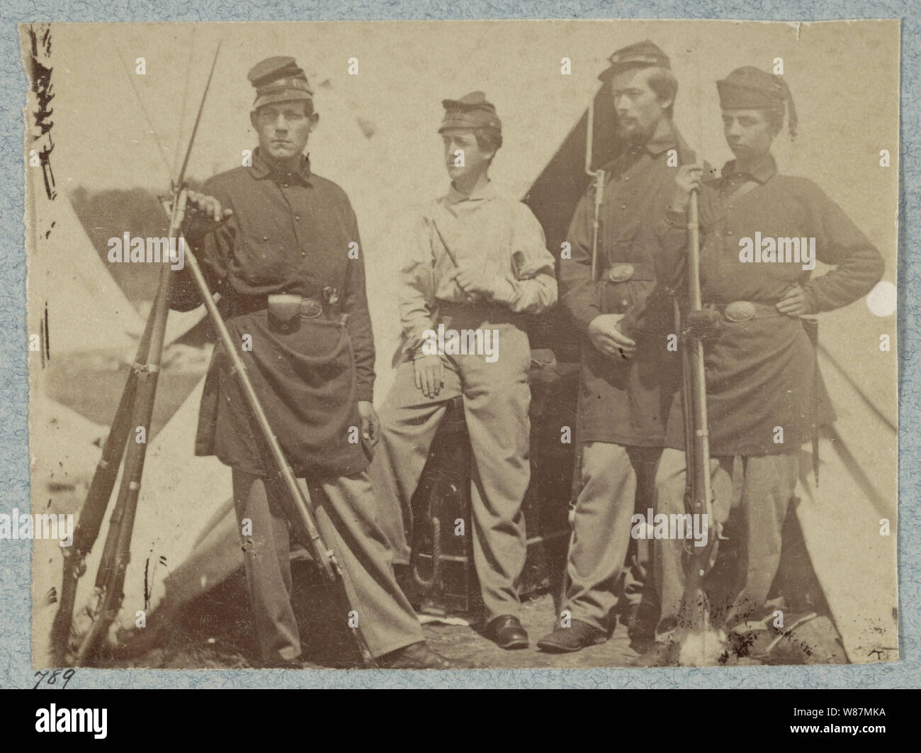 Infantry soldiers 2nd battalion hi-res stock photography and images - Alamy