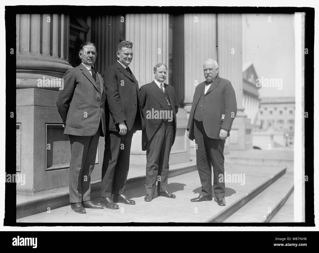 3 22 23 Black and White Stock Photos & Images - Alamy