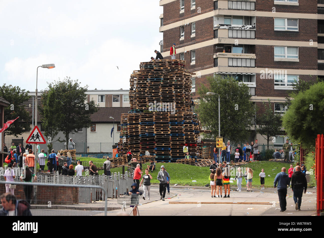Top of bonfire belfast hi-res stock photography and images - Alamy
