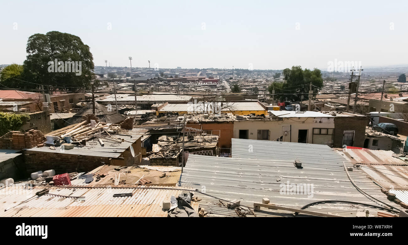 Johannesburg south africa slum hi-res stock photography and images - Alamy