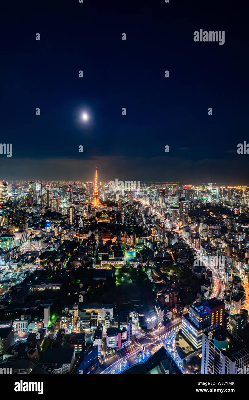 Tokyo Tower, Japan - communication and observation tower Stock Photo ...