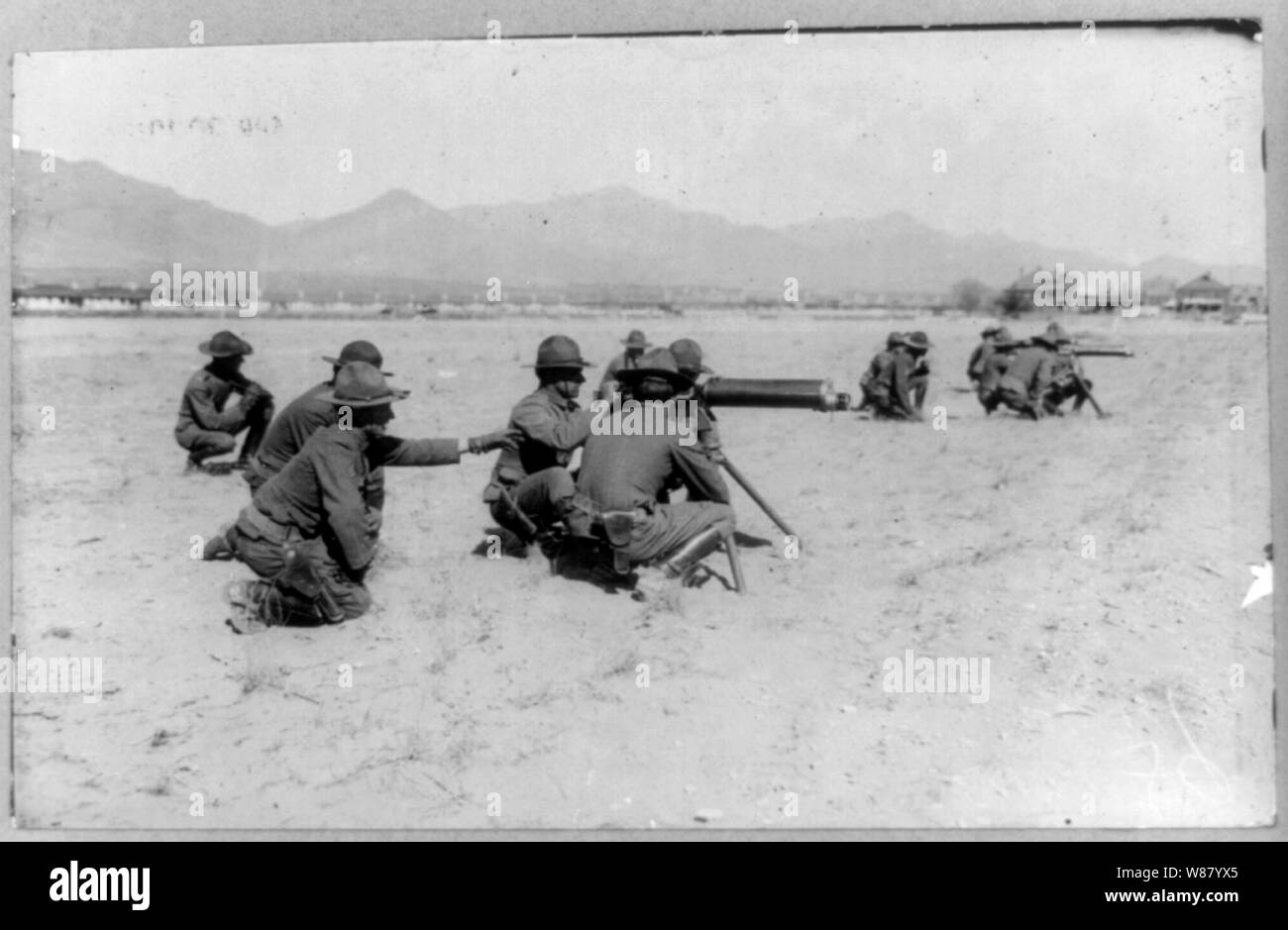 Cavalry machine gun hi-res stock photography and images - Alamy