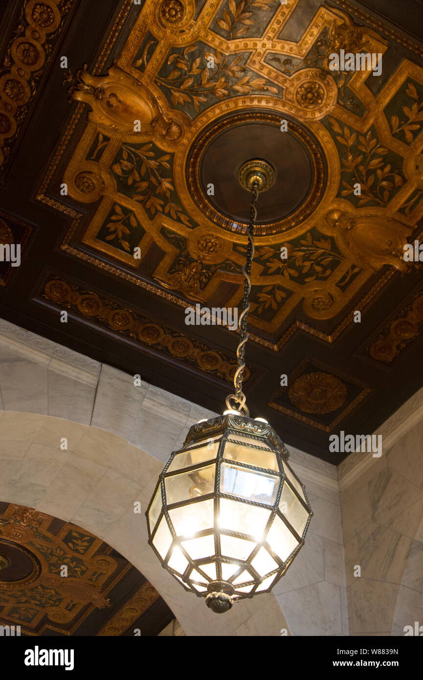 Ornate Ceiling Decoration and Lighting, New York Central Library Stock ...
