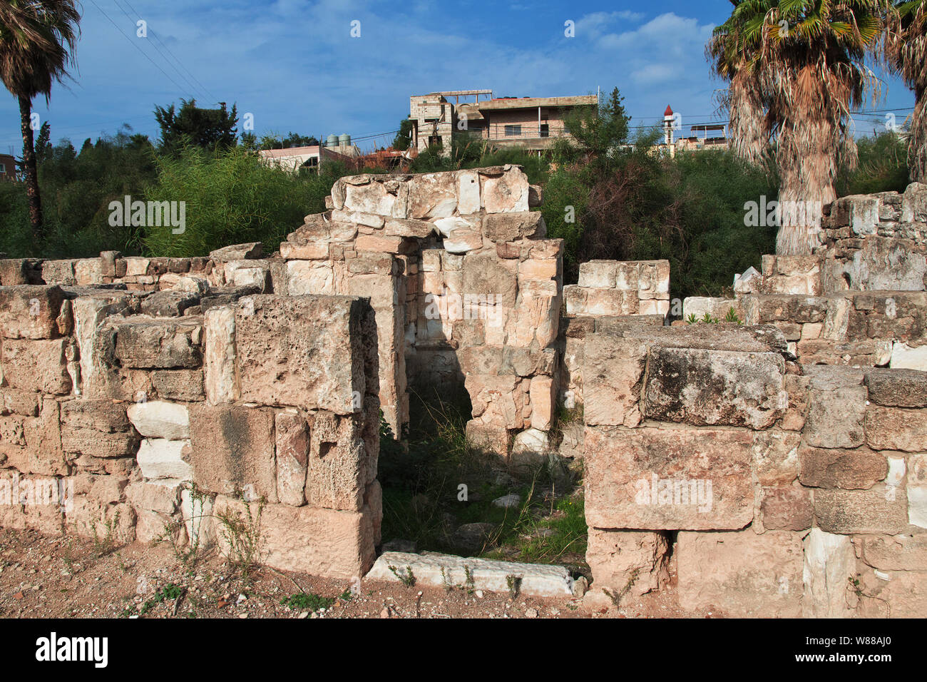 Roman ruins in Tyre (Sour), Lebanon Stock Photo - Alamy