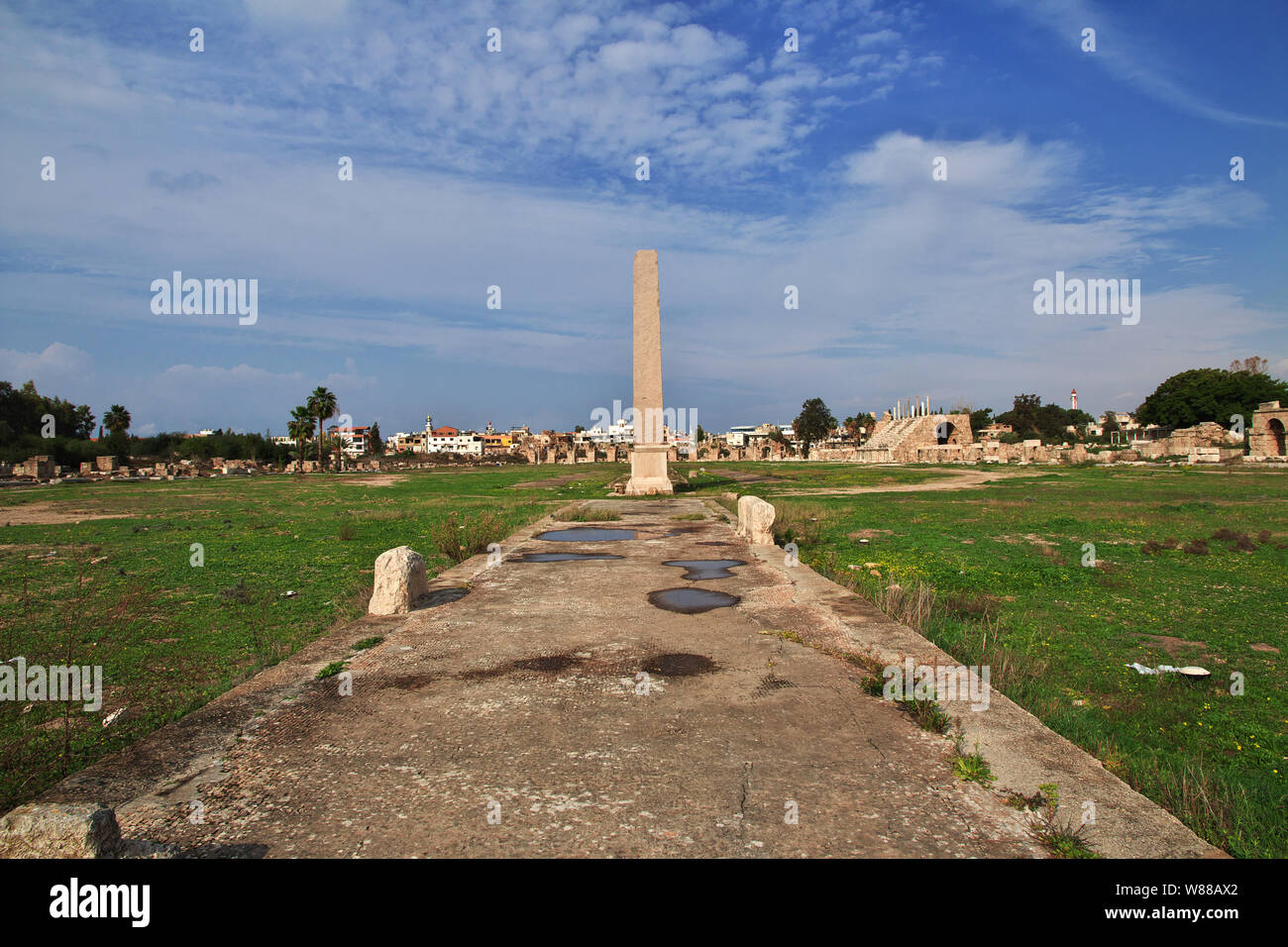 Roman ruins in Tyre (Sour), Lebanon Stock Photo - Alamy