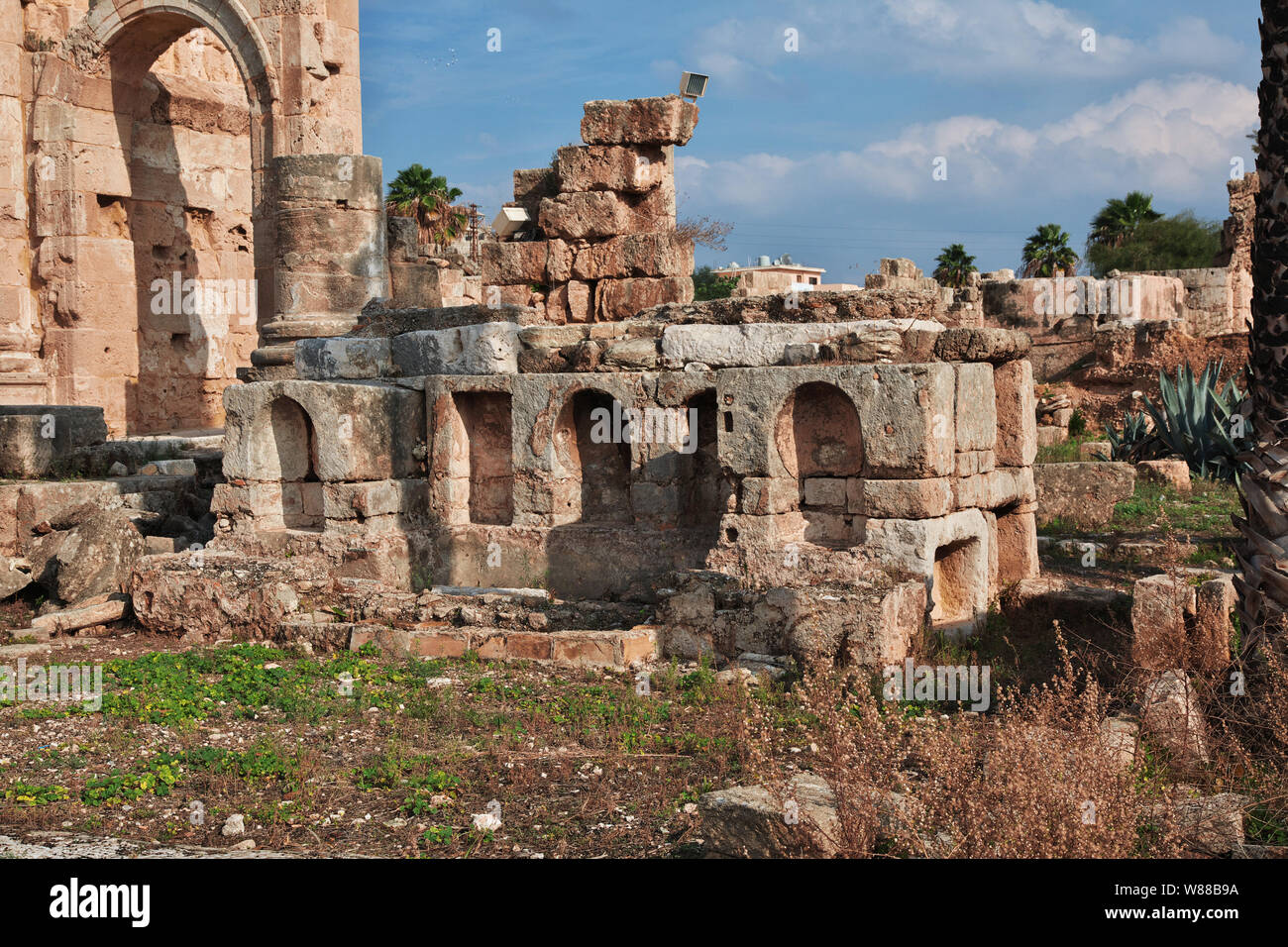 Roman ruins in Tyre (Sour), Lebanon Stock Photo - Alamy