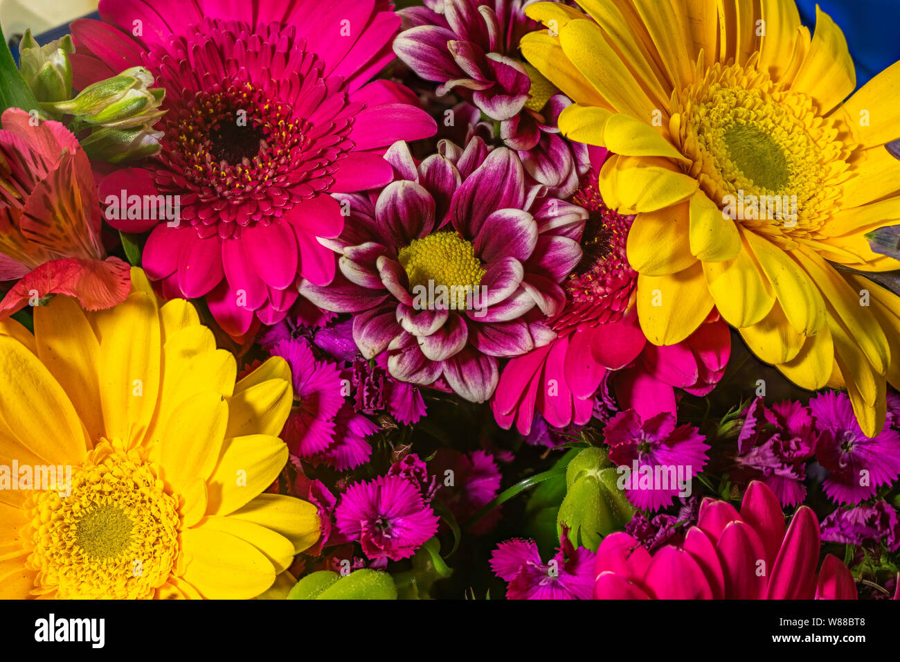 Mixed Flower Bouquet Stock Photo - Alamy