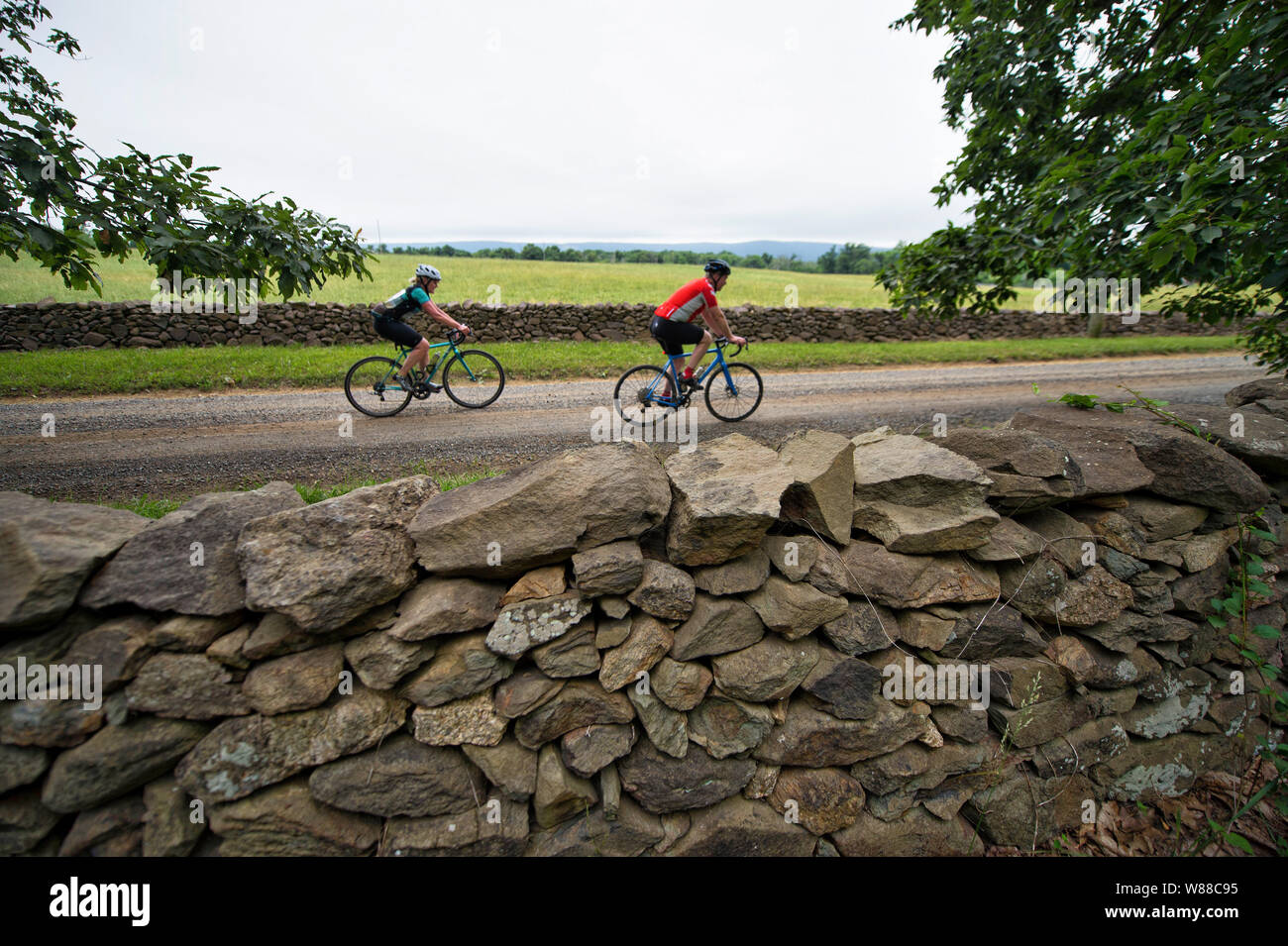 1725 gravel grinder hi-res stock photography and images - Alamy