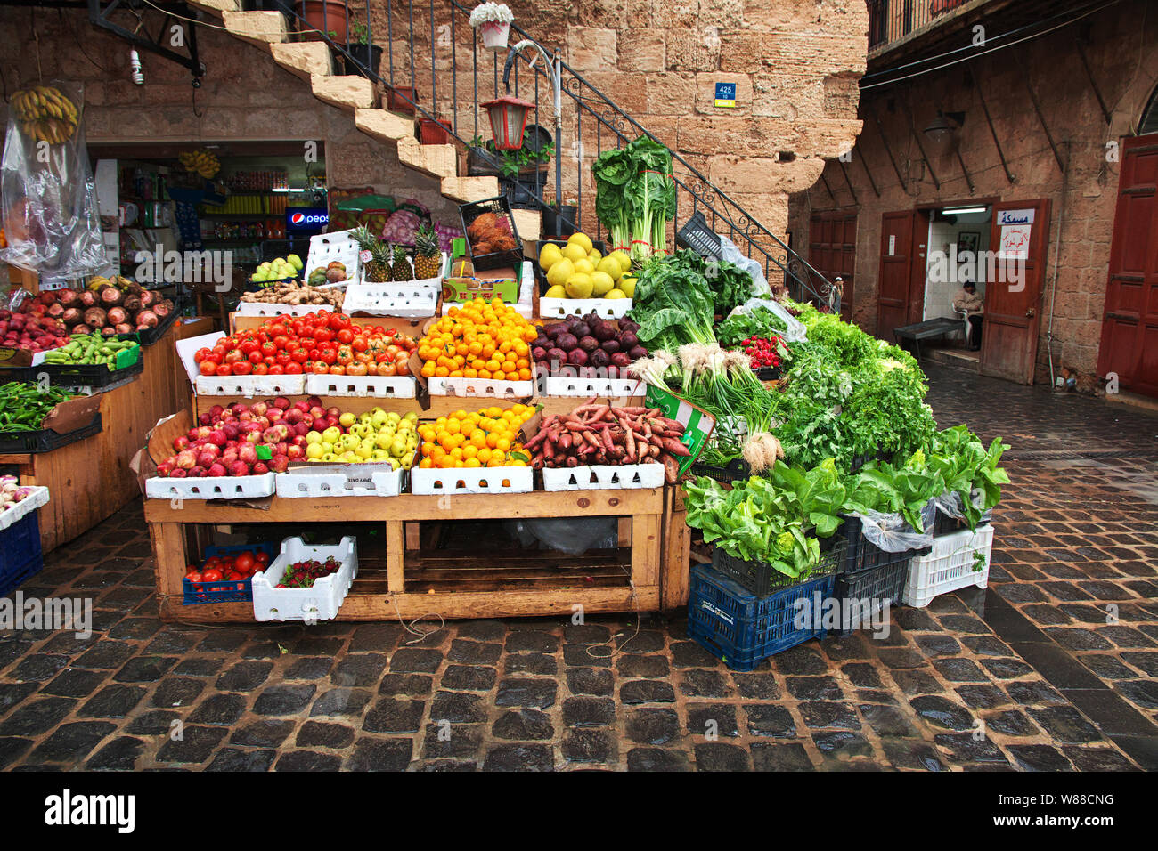 Lebanon lebanese woman business hi-res stock photography and images - Alamy