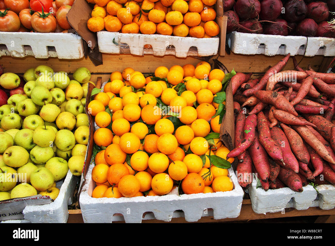 The food local martket in Lebanon Stock Photo - Alamy