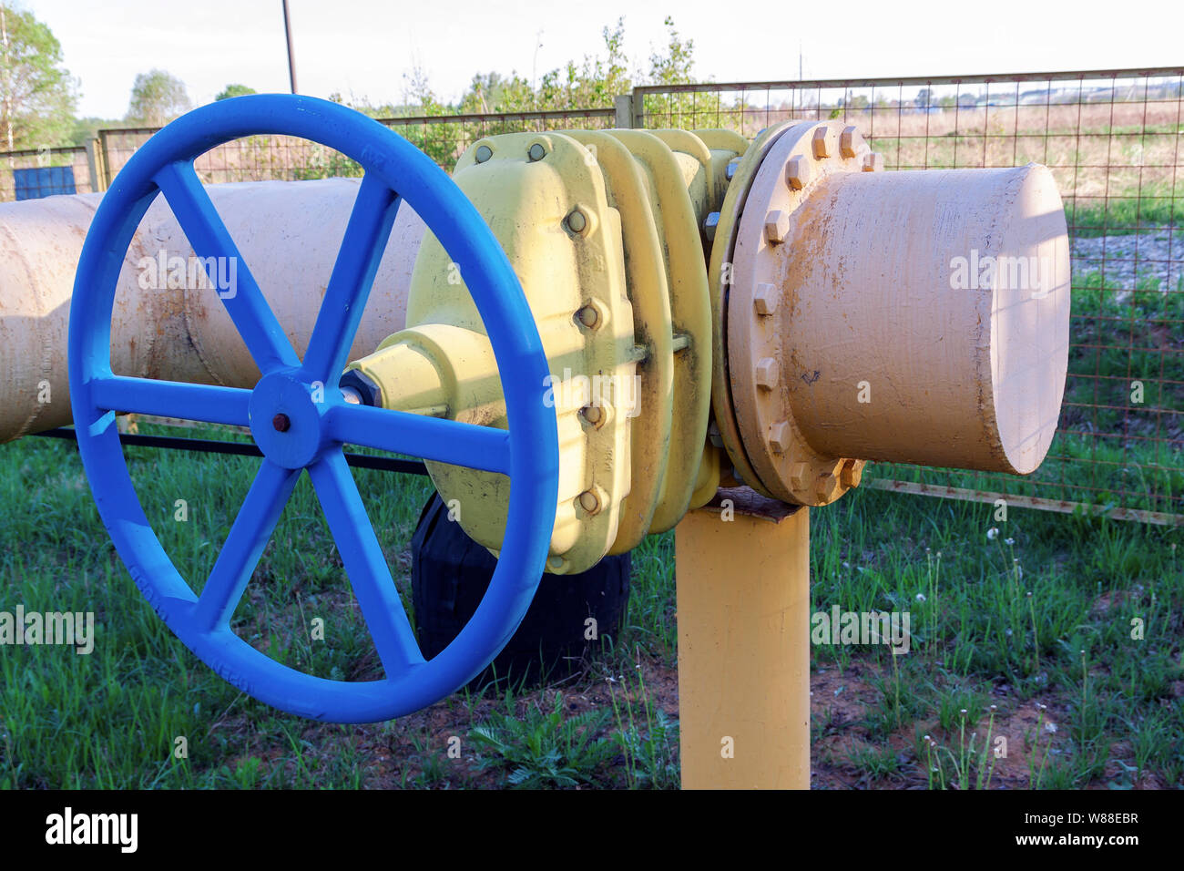 Gas pipes and valves Stock Photo - Alamy