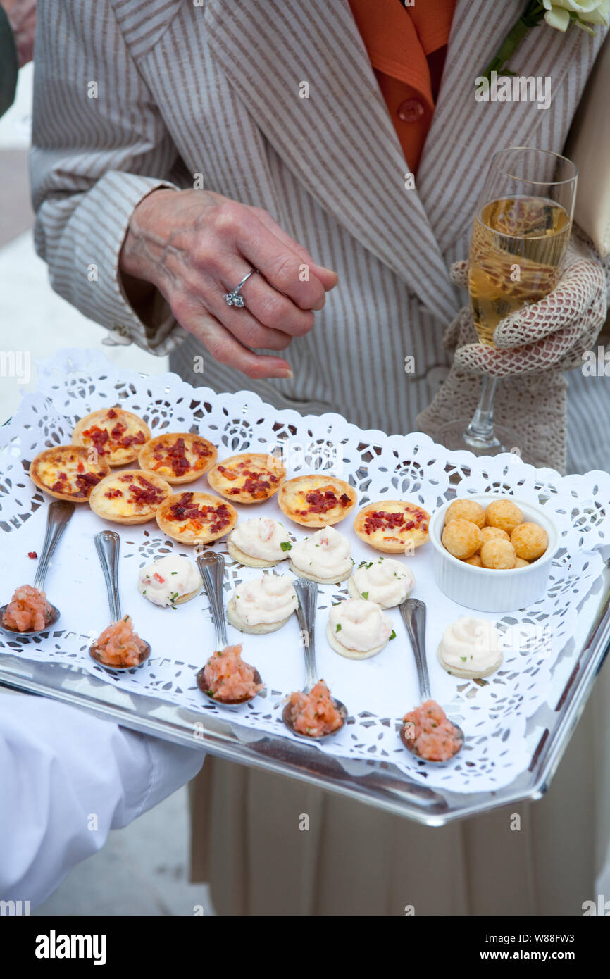 Waitress serving canapes hi-res stock photography and images - Alamy