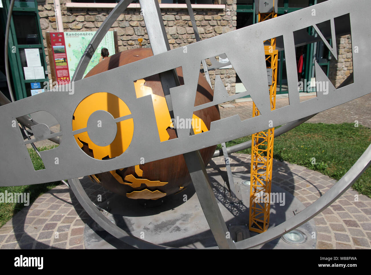 Potain sculpture La Clayette Burgundy France Stock Photo - Alamy