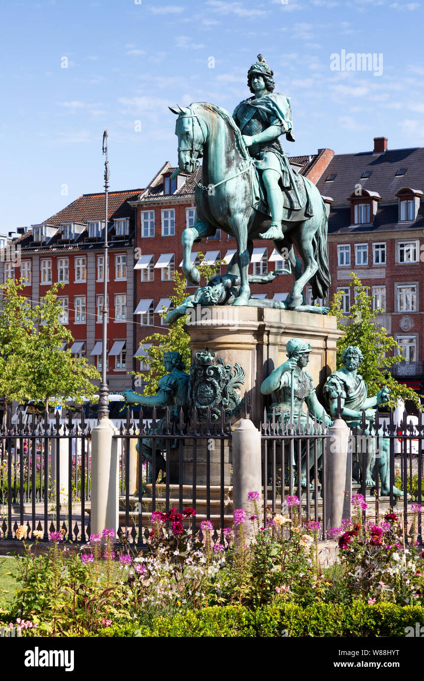 The statue of King Christian V of Denmark in Kongens Nytorv ( Kings ...