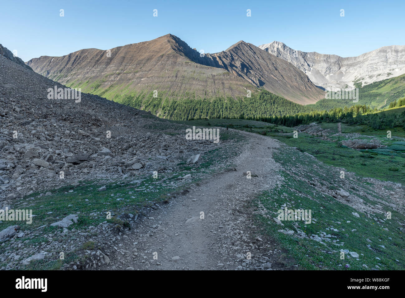Highwood Pass in Peter Lougheed Provincial Park, Alberta, Canada Stock ...