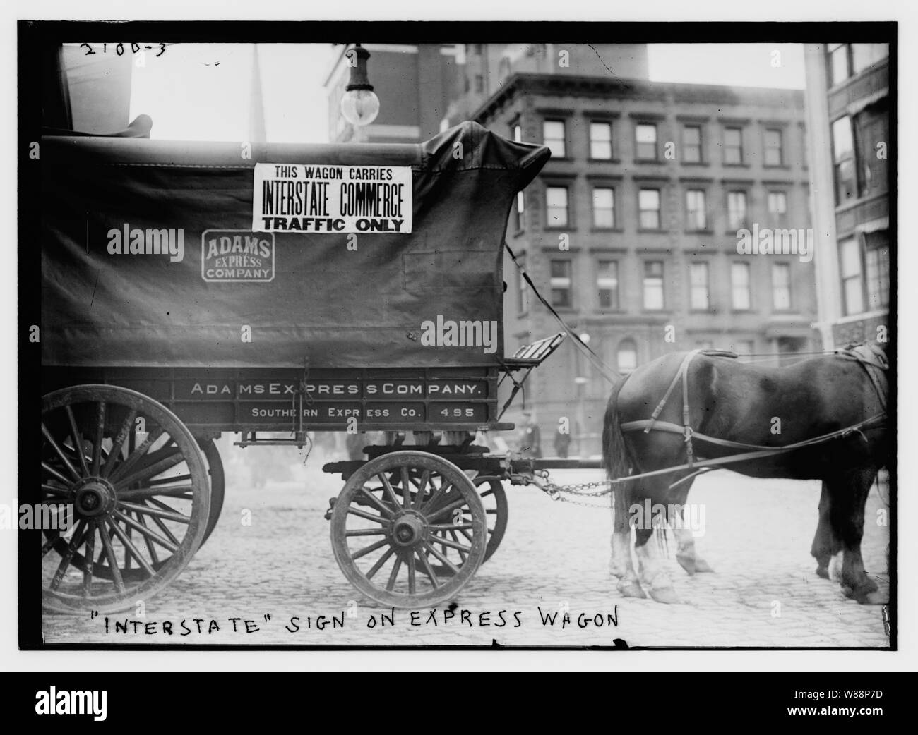 Interstate express hi-res stock photography and images - Alamy