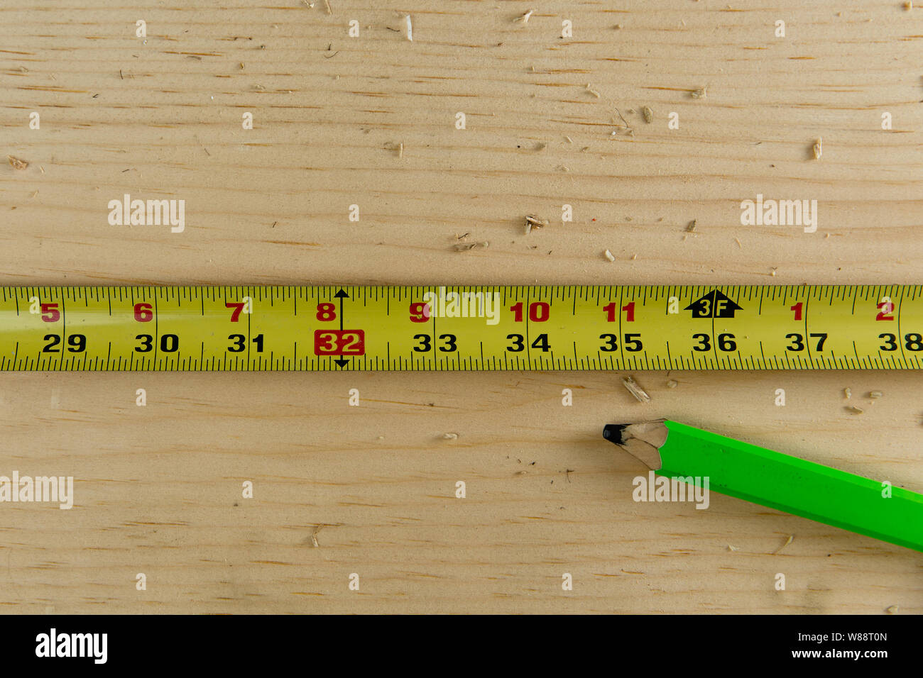Measure ruler pencil hi-res stock photography and images - Alamy