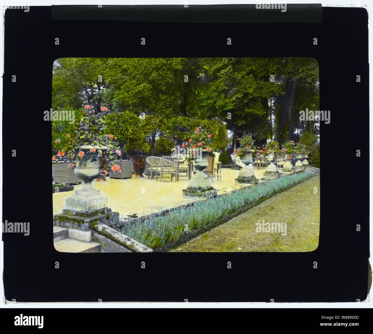 Pavillon colombe hi-res stock photography and images - Alamy