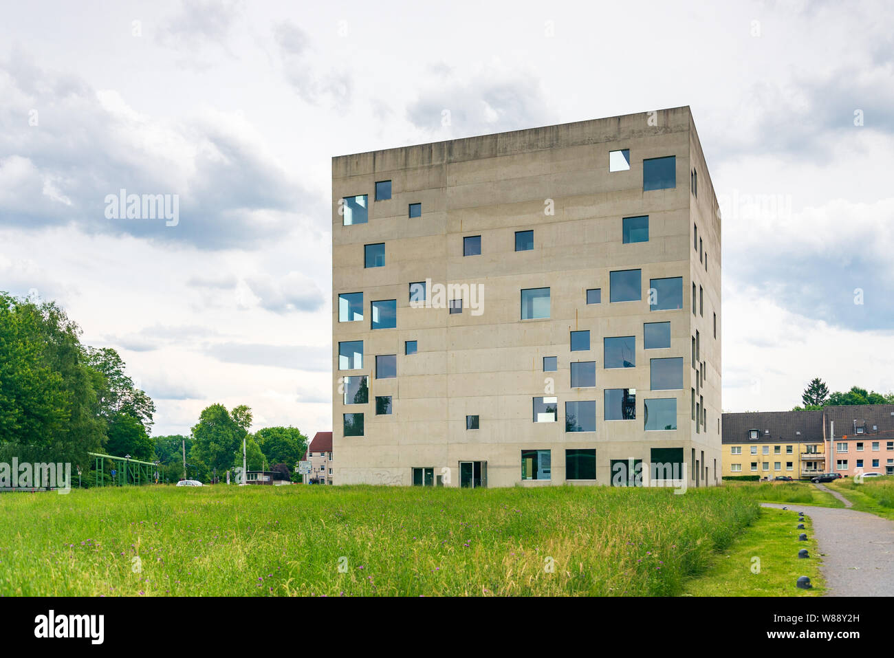 Random Box Architecture