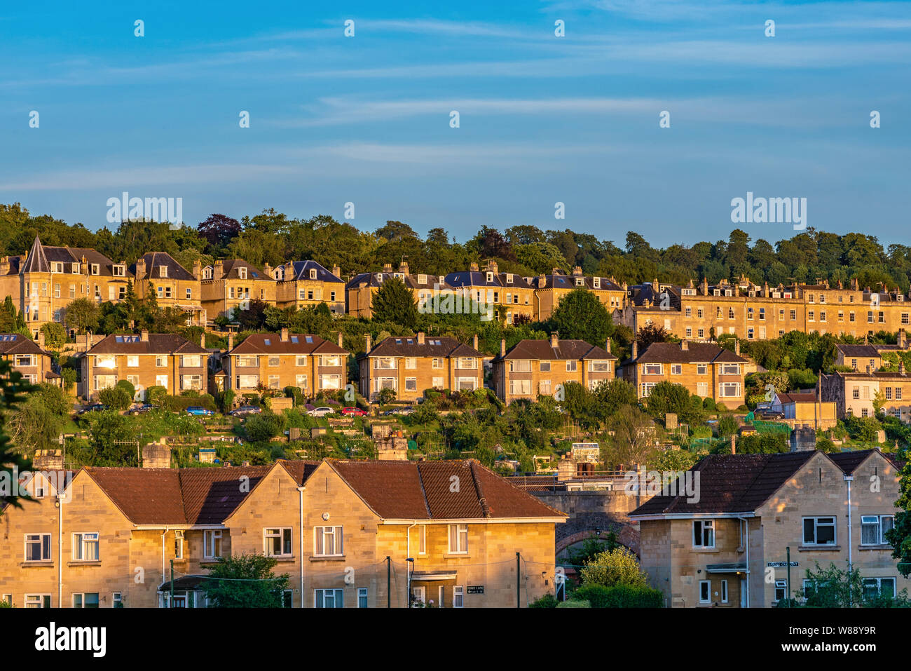 Houses in bath hi-res stock photography and images - Alamy
