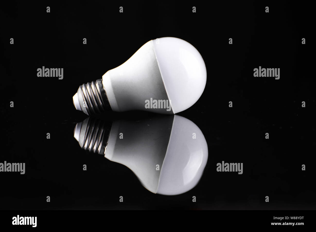 Frosted lightbulb hi-res stock photography and images - Alamy