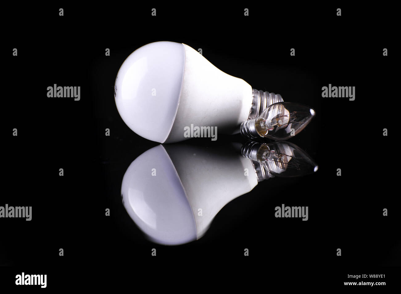 Frosted lightbulb hi-res stock photography and images - Alamy