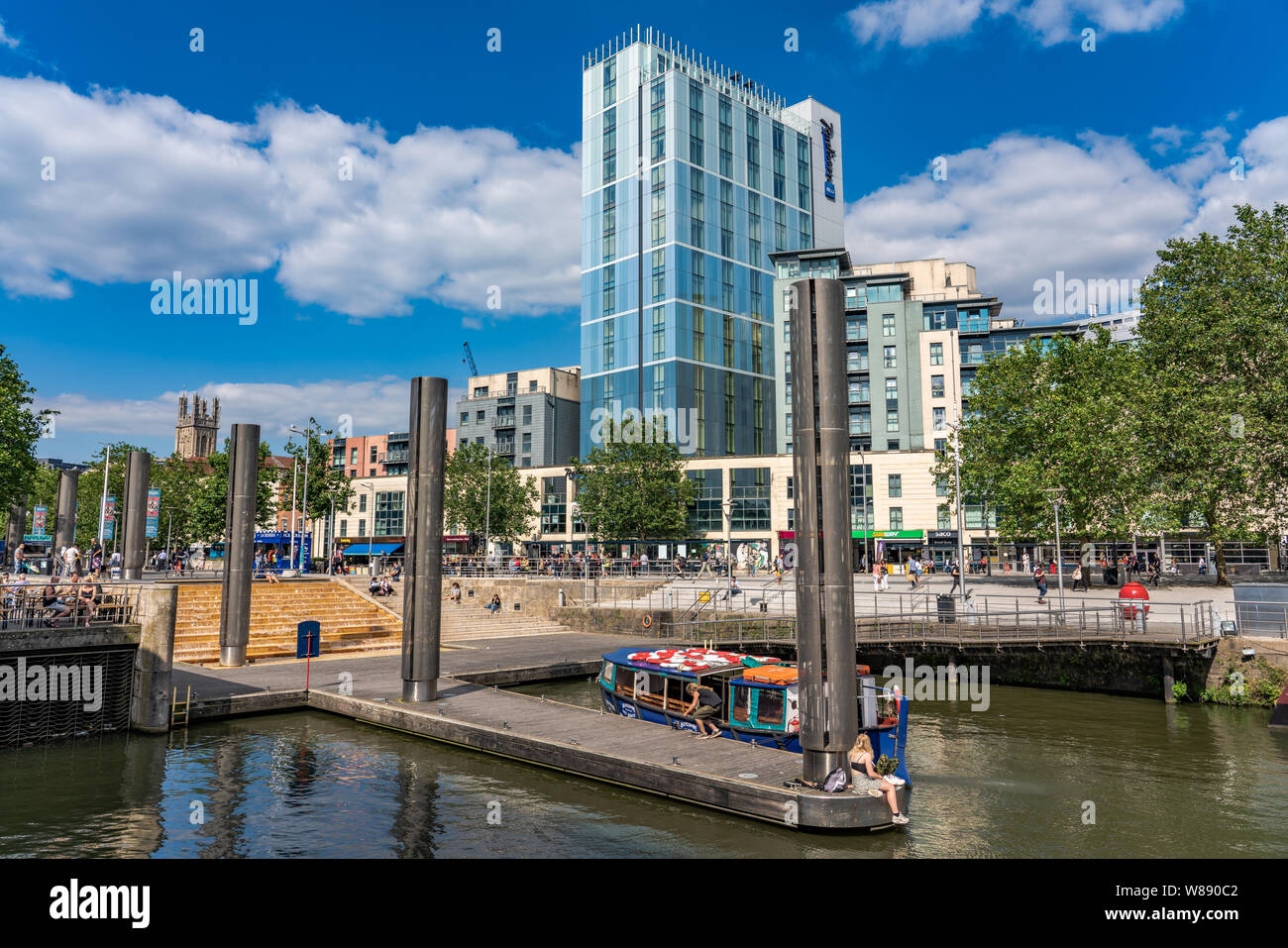 Bristol harbour waterfront hi-res stock photography and images - Alamy