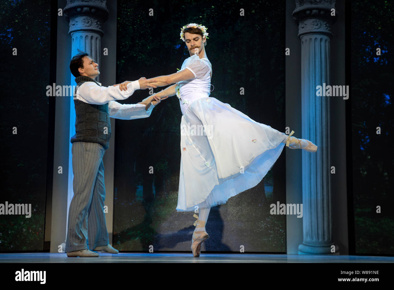 Artists of the Bolshoi theater and the Moscow academic musical theater ...