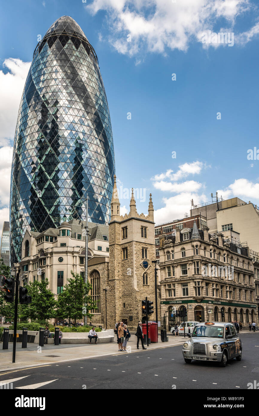 View of the gherkin building hi-res stock photography and images - Alamy