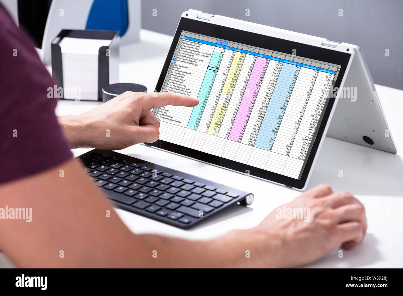 Spreadsheet hi-res stock photography and images - Alamy