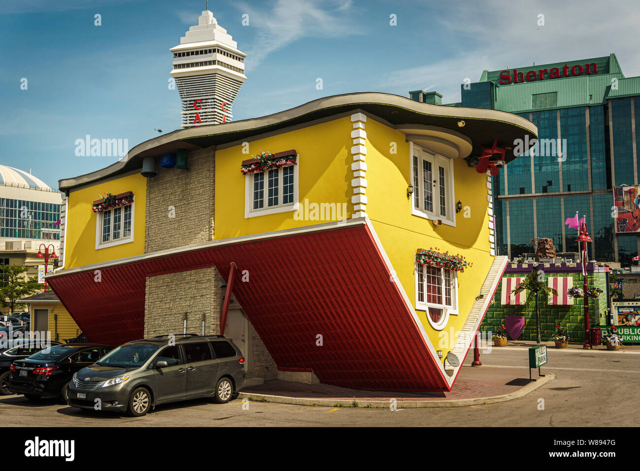 Niagara Falls, Canada July 2019 - Upside Down house is a tourist ...
