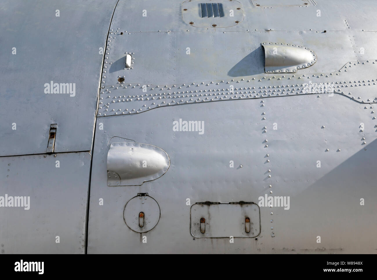 Engine of an old russian airplane on a hot summer day Stock Photo - Alamy