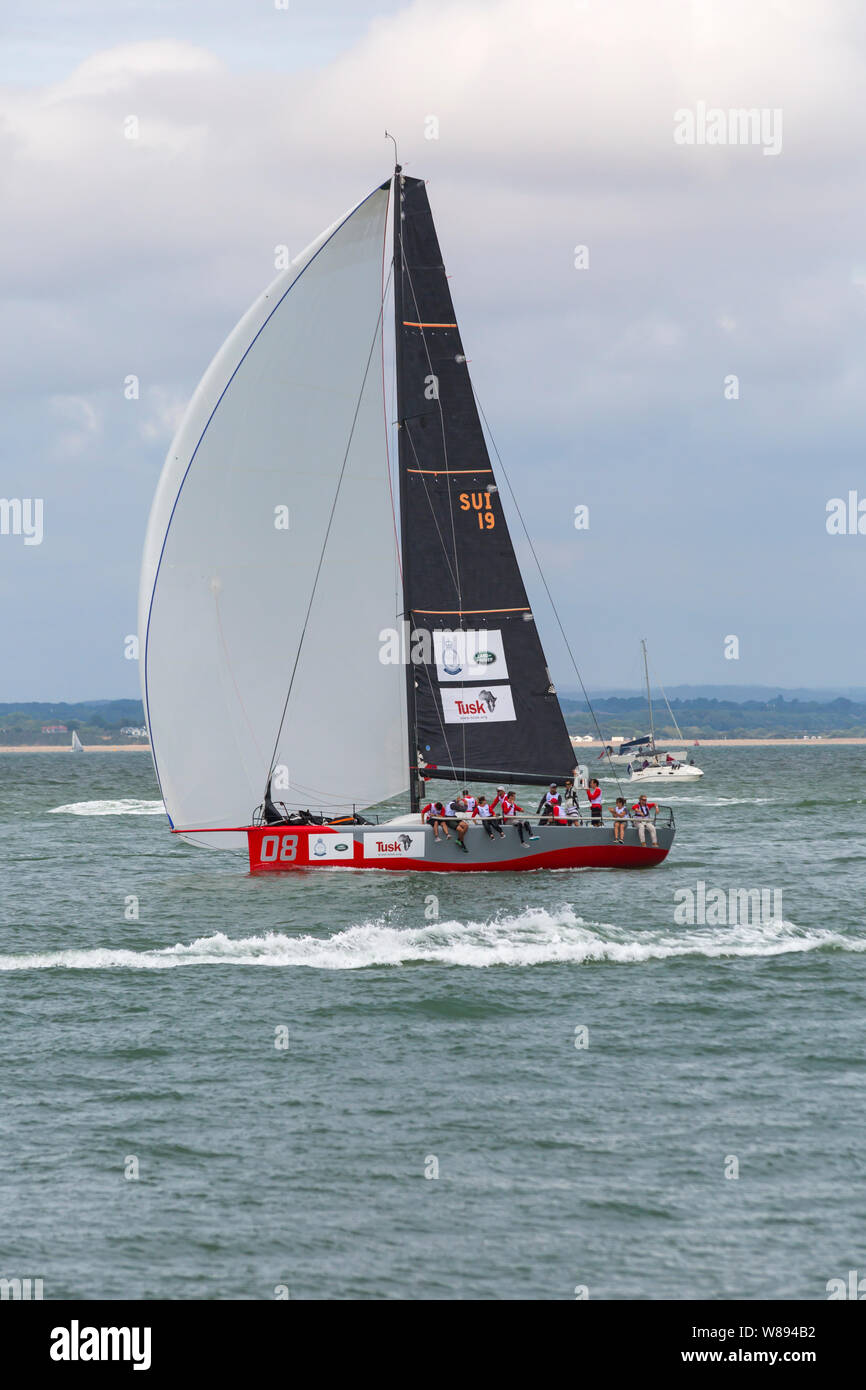 High performance sailing hi-res stock photography and images - Alamy