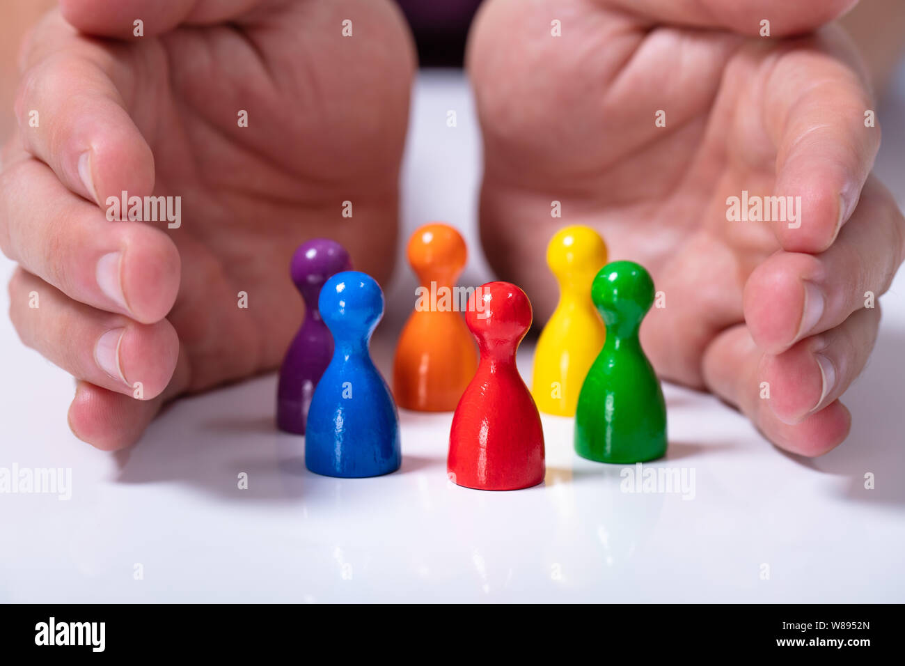 Plastic pawns hi-res stock photography and images - Alamy
