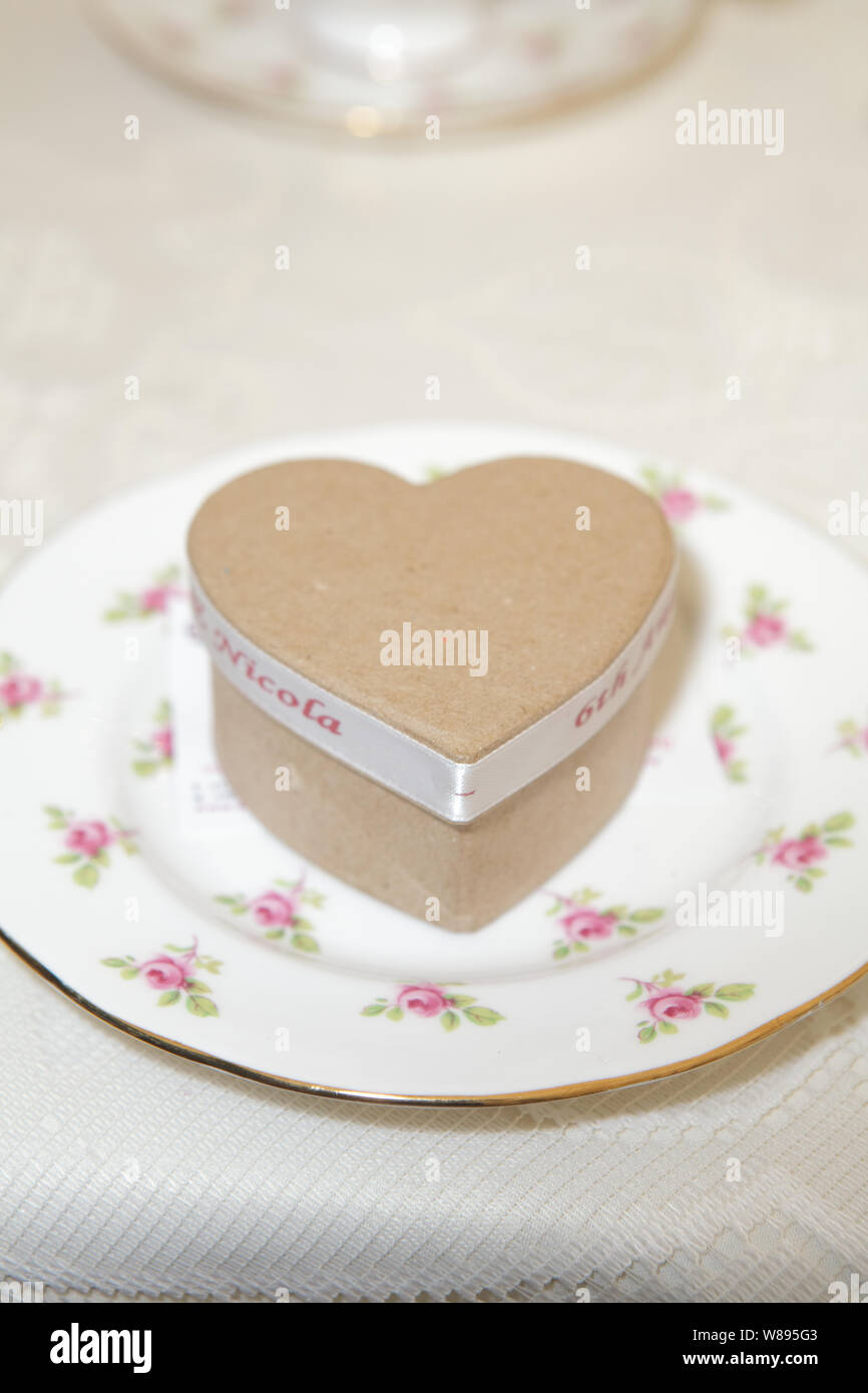 Heart Box Wedding Favour Stock Photo - Alamy