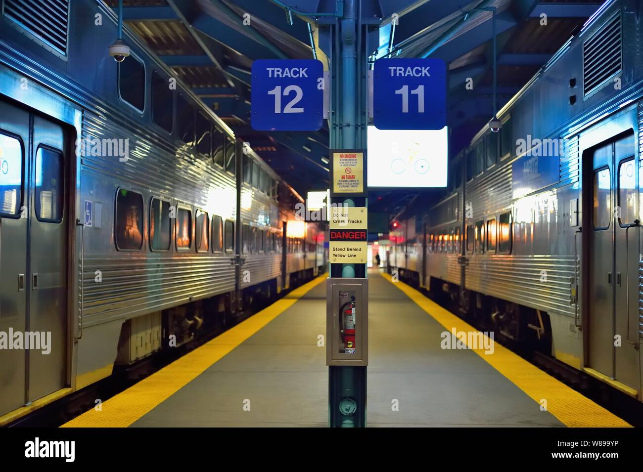 America train signs platform hi-res stock photography and images - Alamy
