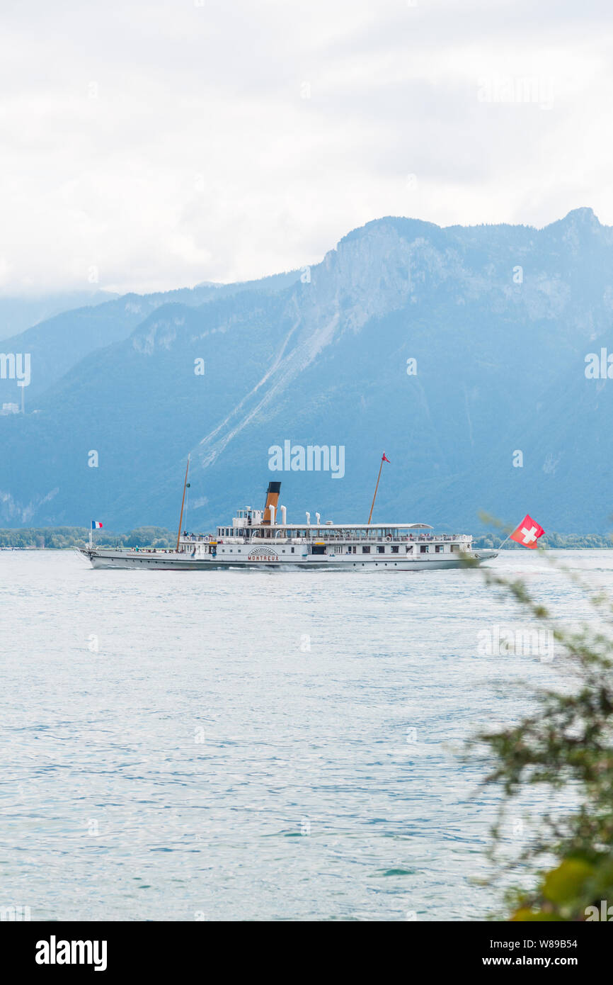 The oldest Belle Epoque restored vintage paddle steamboat Montreux ...