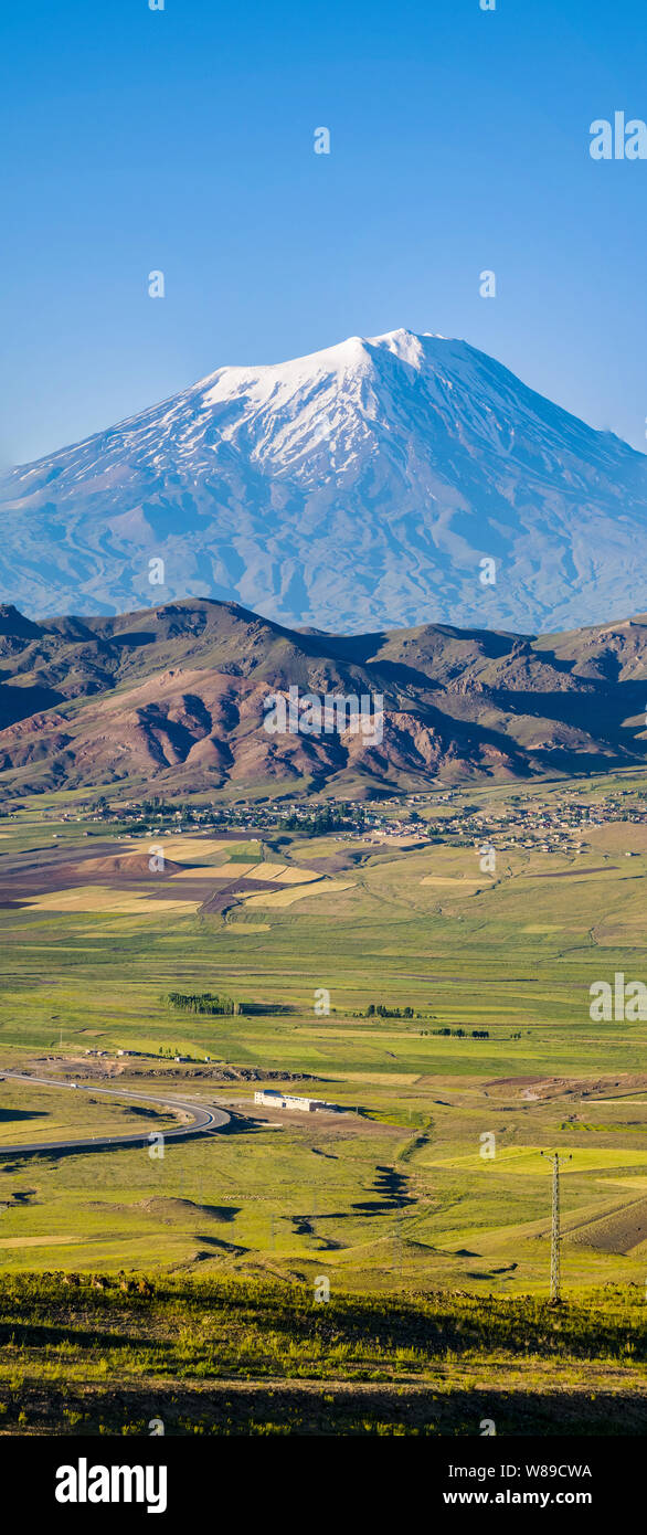 Mount Ararat, Agri Dagi, the highest mountain in the extreme east of ...