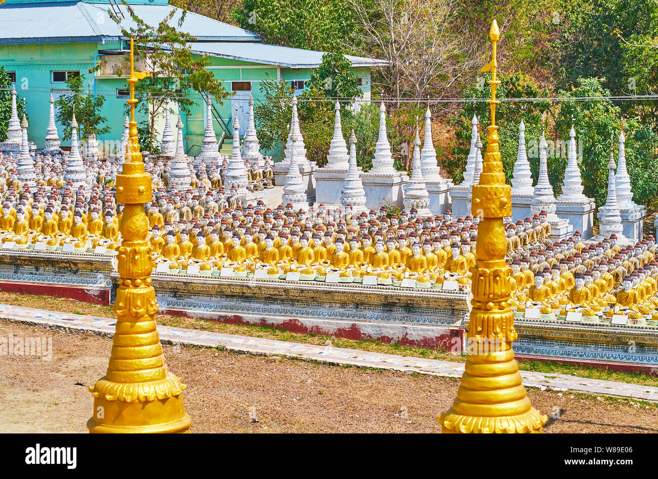 Thousand of carved Buddha Images and small stupas in site of Aung ...