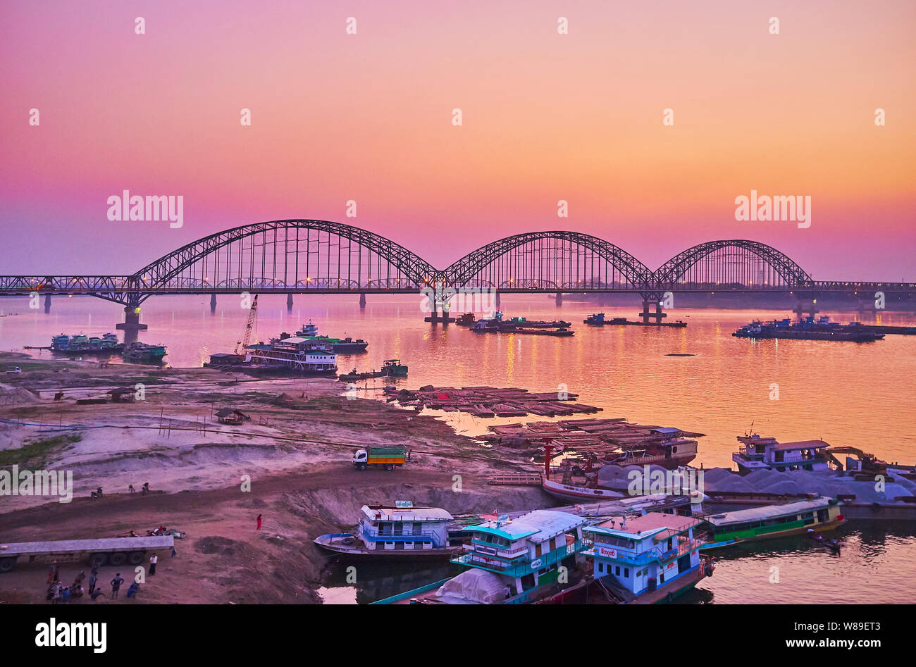 Irrawaddy river bank hi-res stock photography and images - Alamy