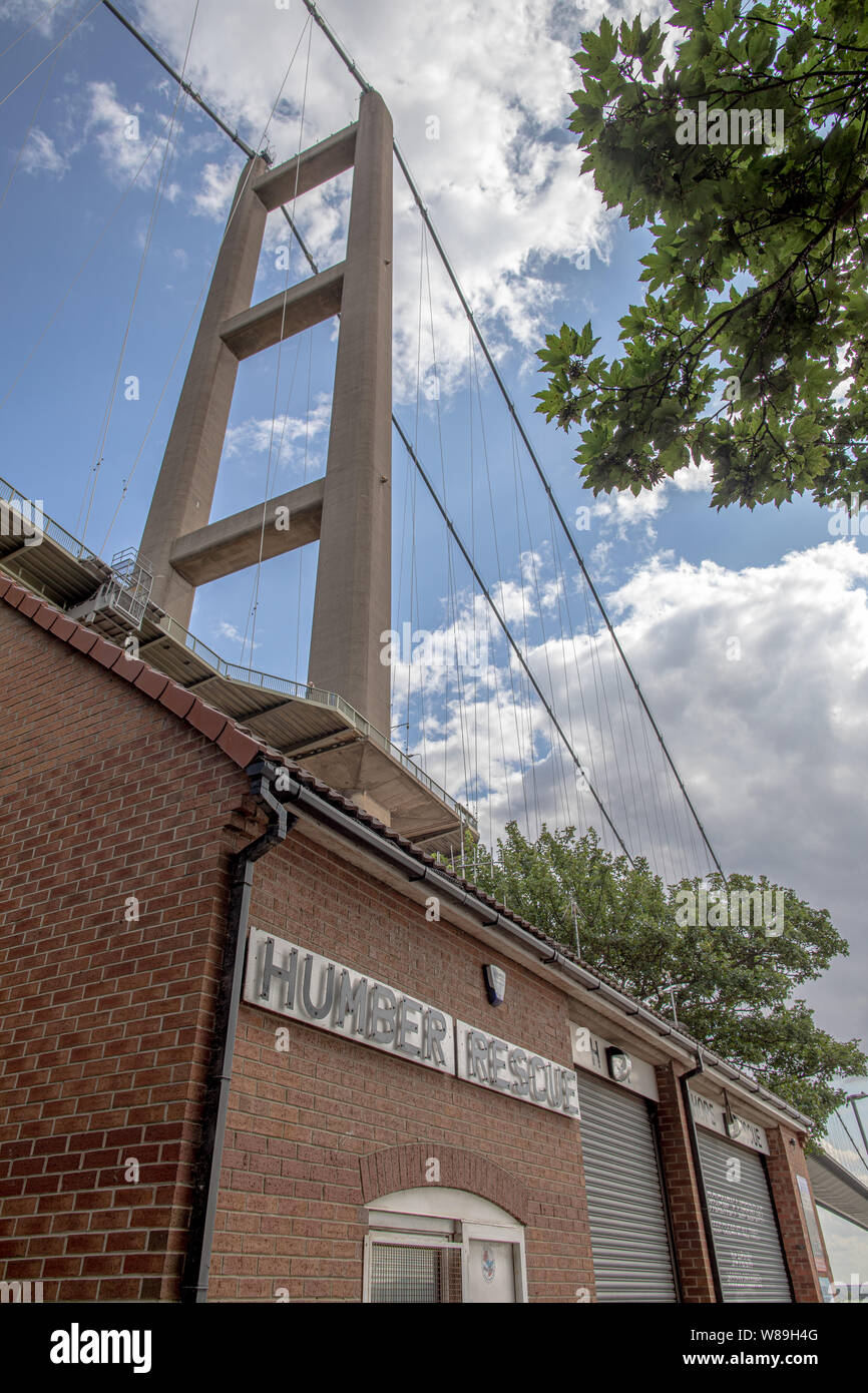 The Humber Bridge in Hull, Yorkshire UK large span suspension bridge ...