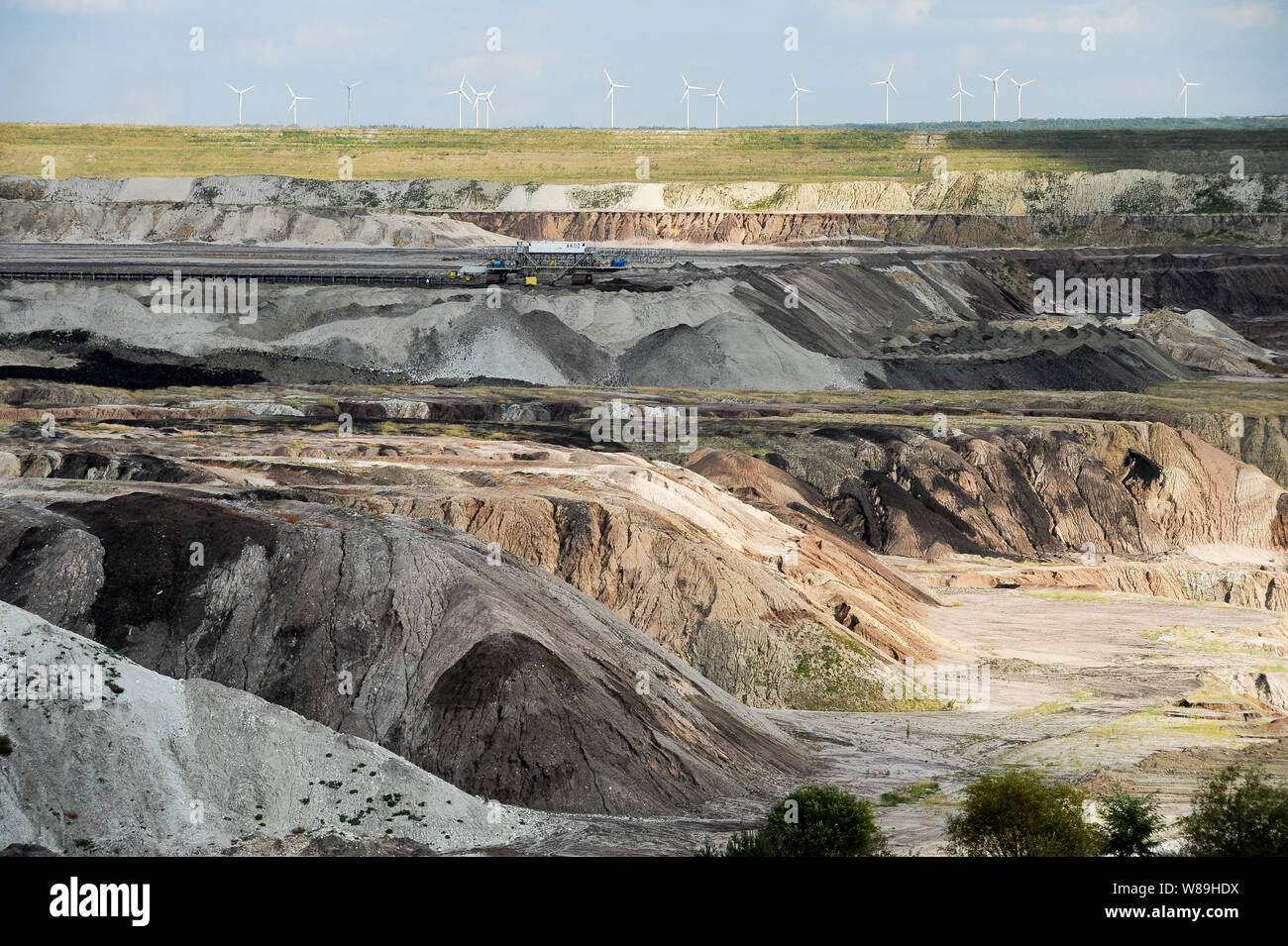 Belchatow lignite mine hi-res stock photography and images - Alamy