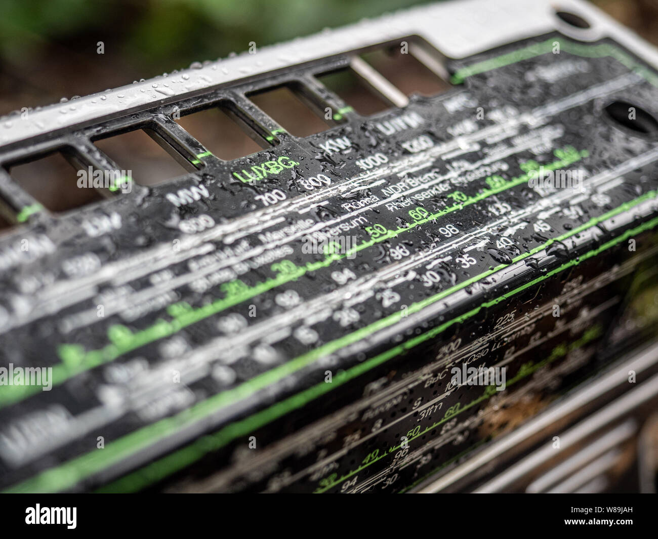 Old transistor hi-res stock photography and images - Alamy