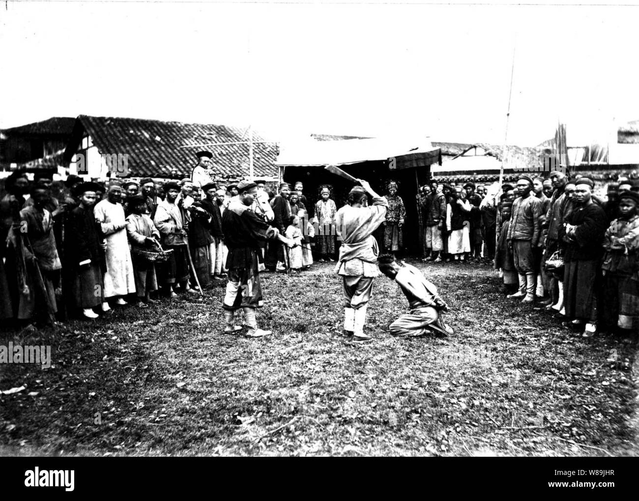 Decapitation Black and White Stock Photos & Images - Alamy