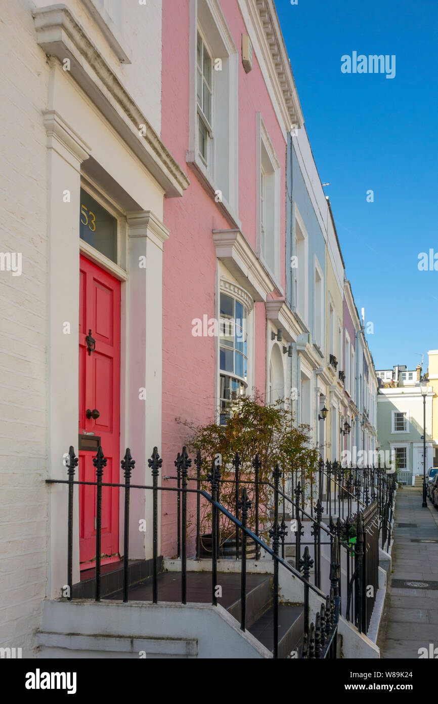 Row houses in london hi-res stock photography and images - Alamy