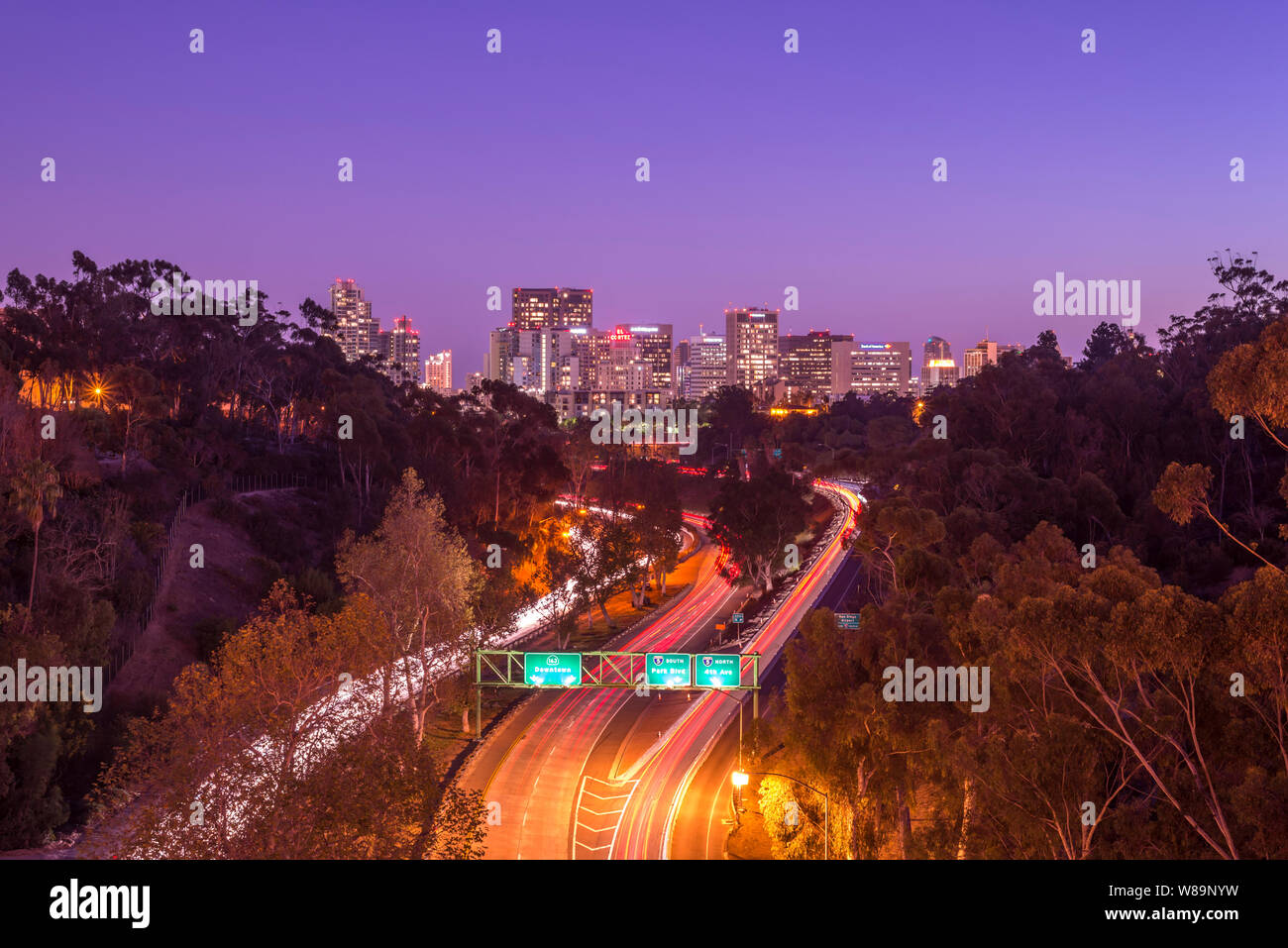 163 people hi-res stock photography and images - Alamy