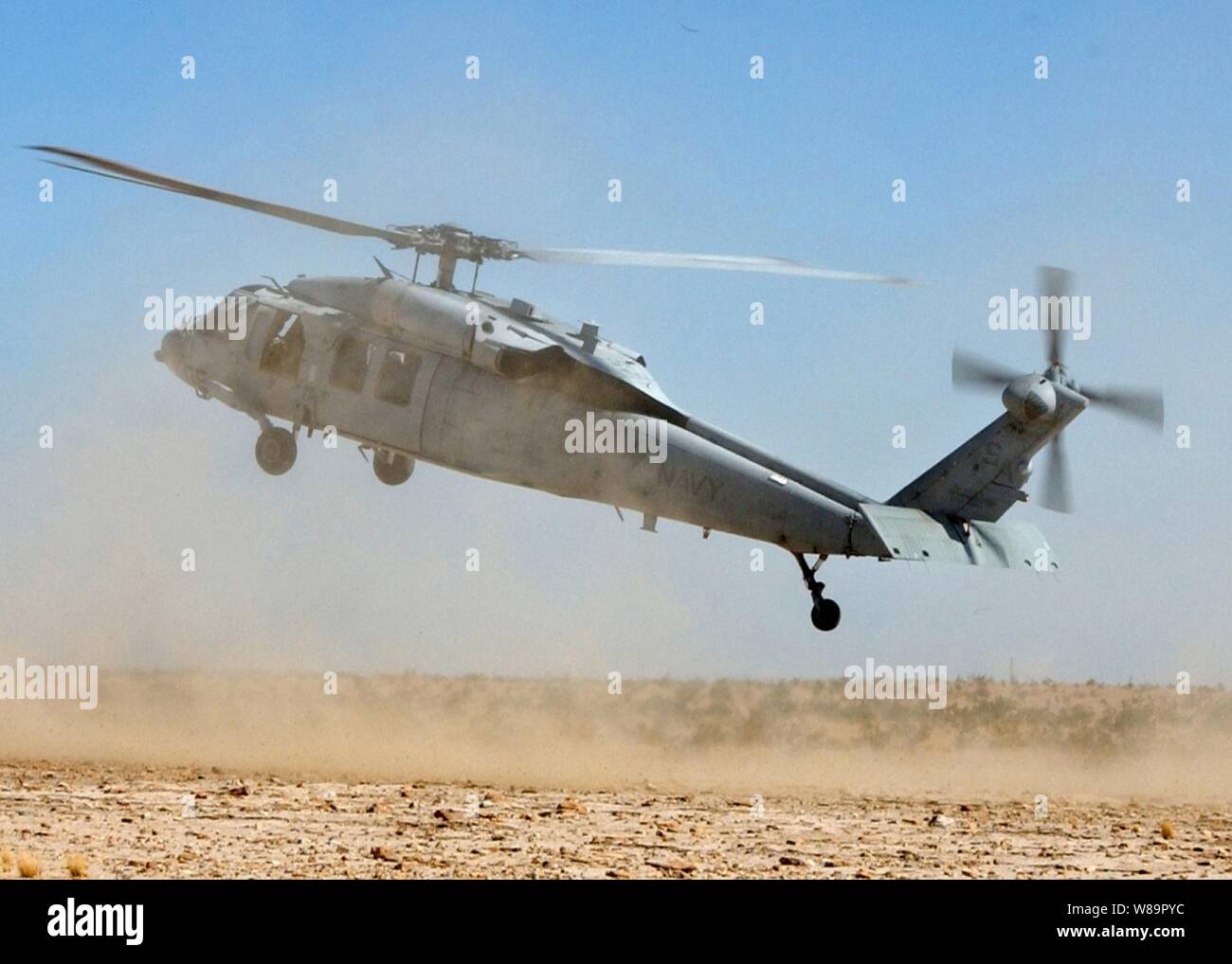 Helicopter sea combat squadron 25 mh 60s knighthawk hi-res stock ...