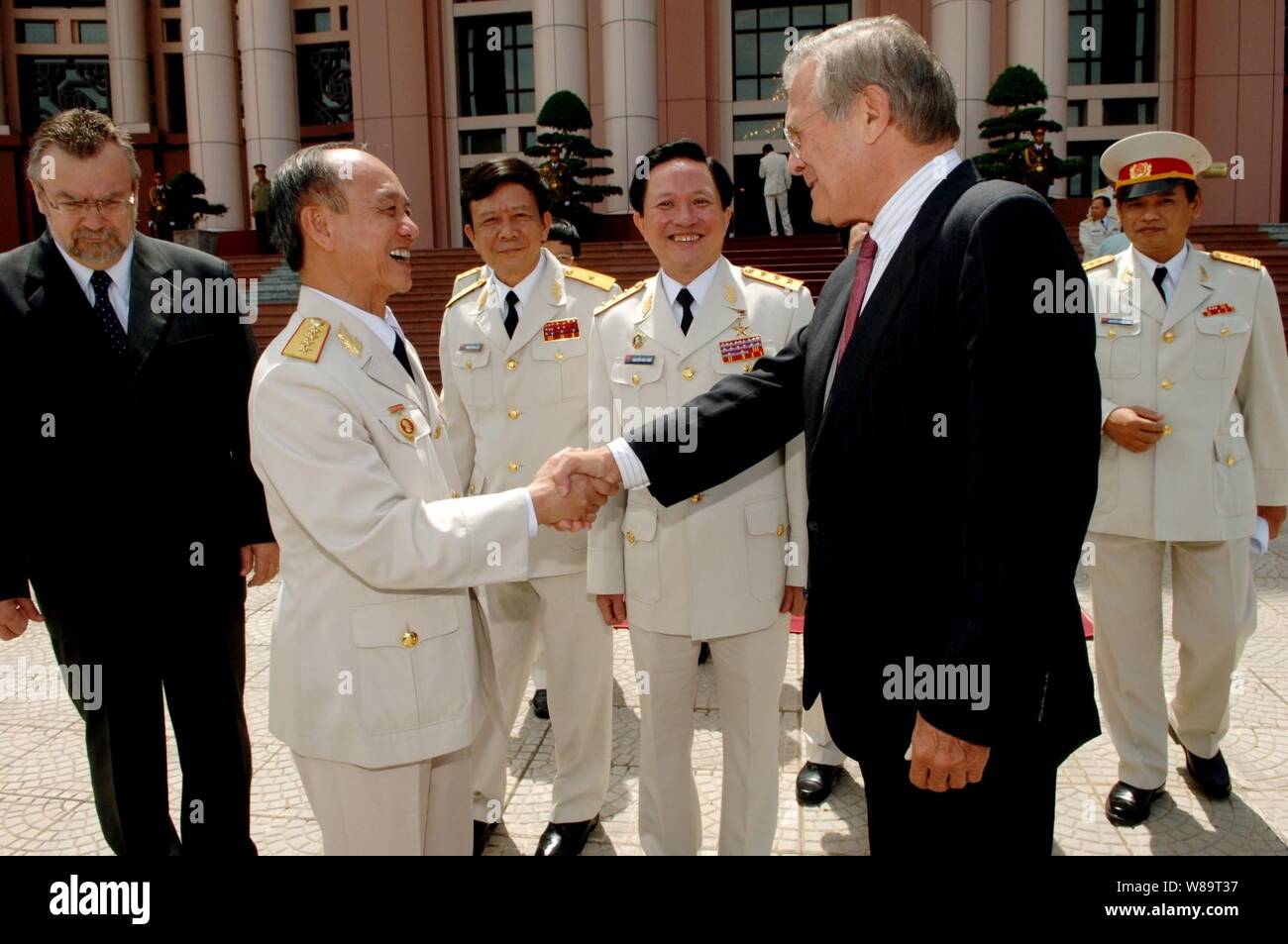 Secretary of Defense Donald H. Rumsfeld and Vietnamese Minister of ...